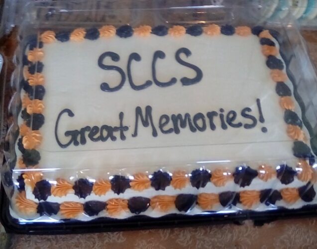 Multi-class reunion takes cake | News, Sports, Jobs - Observer Today